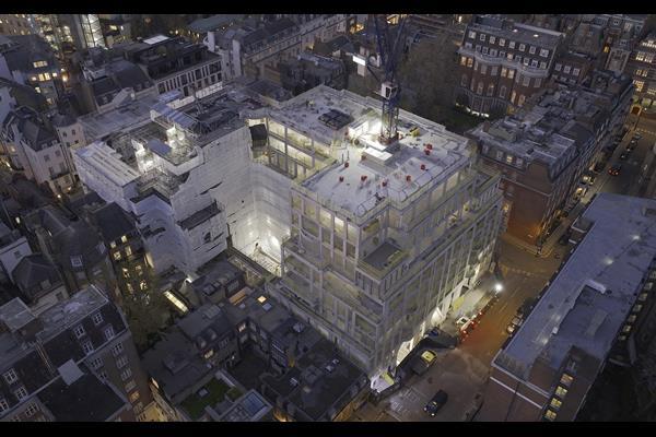 Robert Stern’s £2bn Mayfair mega-flats scheme tops out | News ...